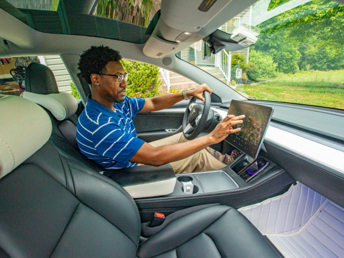 Improved tech and savings draw consumers like Garry Floyd to EVs ...